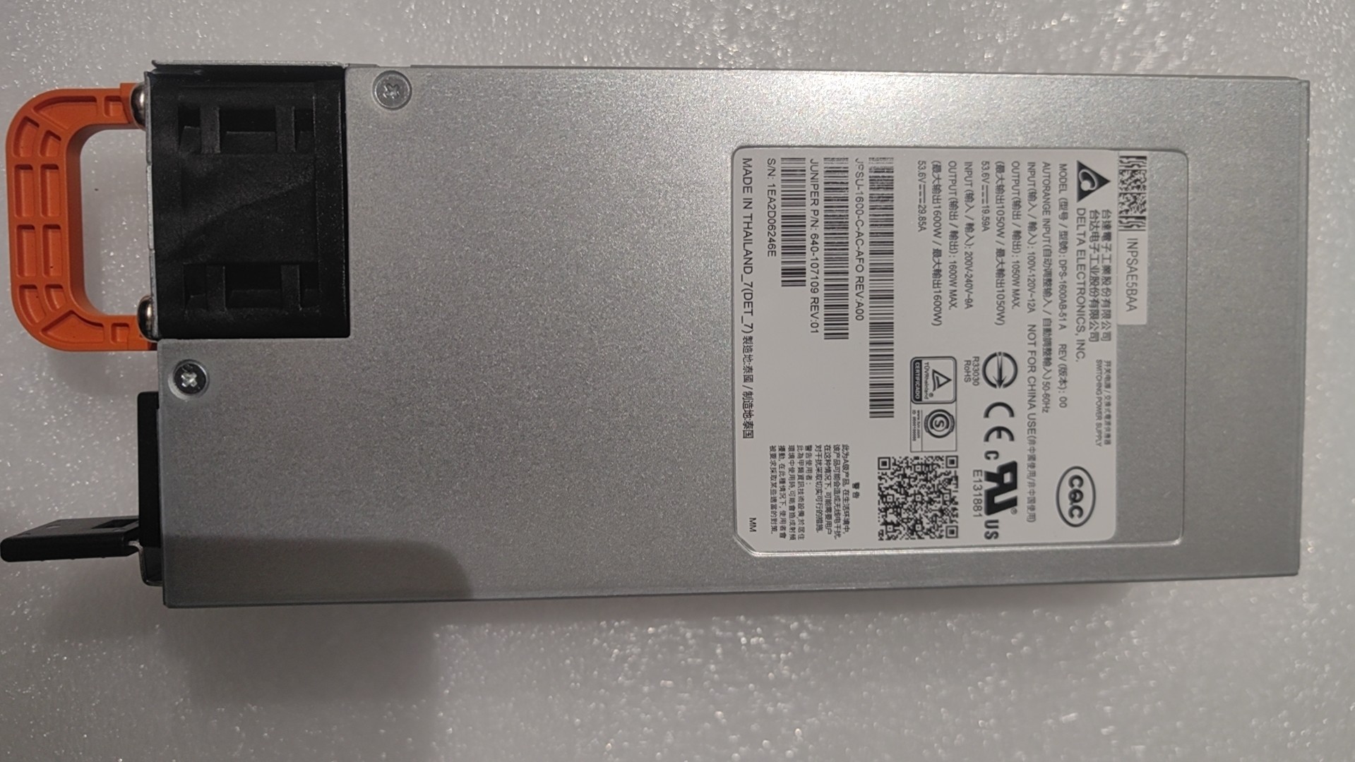 AC 1600W JUNIPER مصدر الطاقة JPSU-1600-C-AC-AFO مفتاح أساسي مستخدم